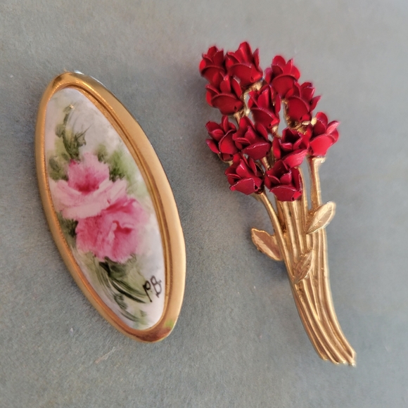 Vintage | Jewelry | Duo Of Floral Brooches Dm 97 Rose Bouquet ...
